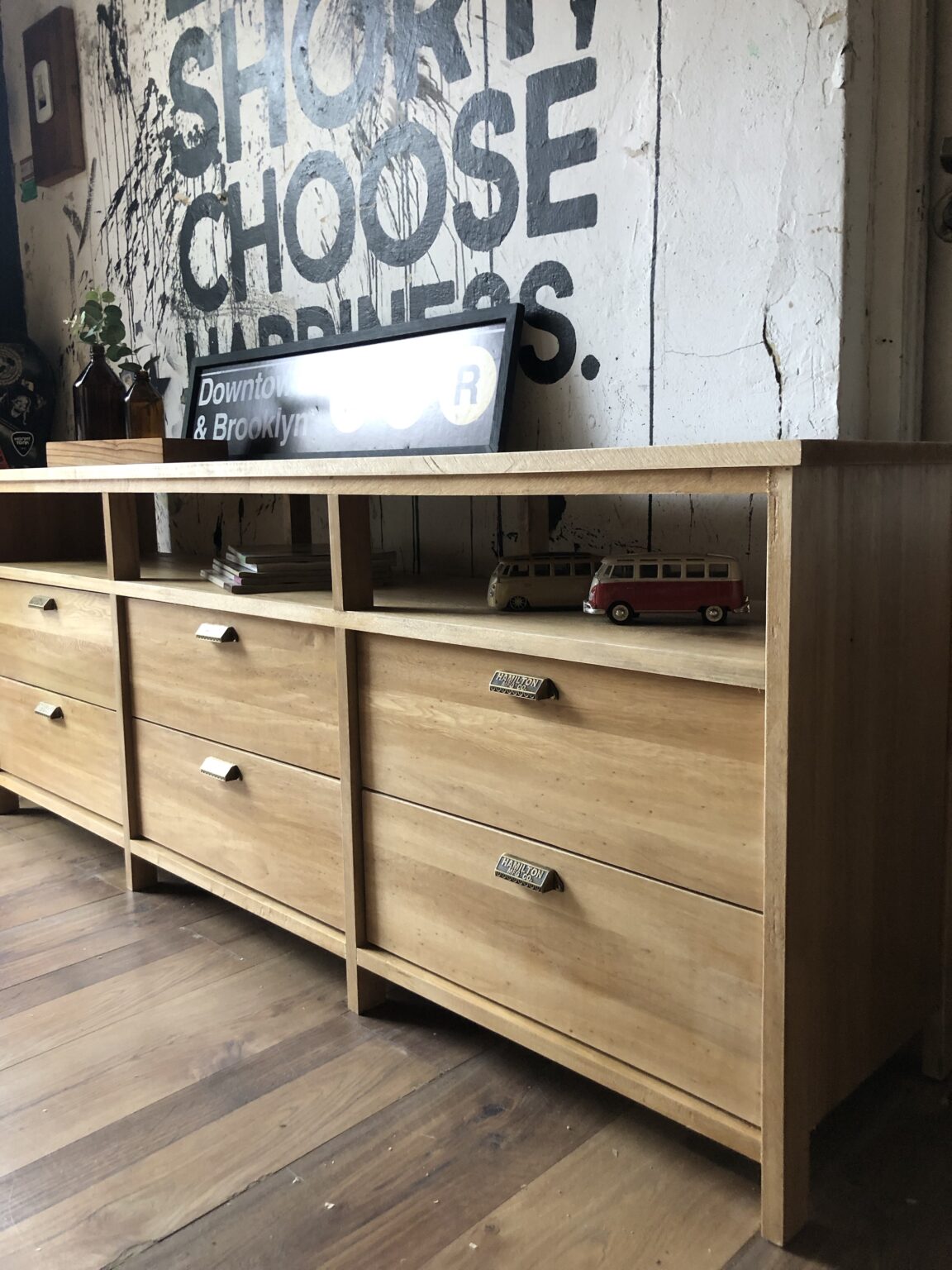 Mueble Tv vintage Brooklyn XL Tinta Roble – Porteño Mueble & Decoración